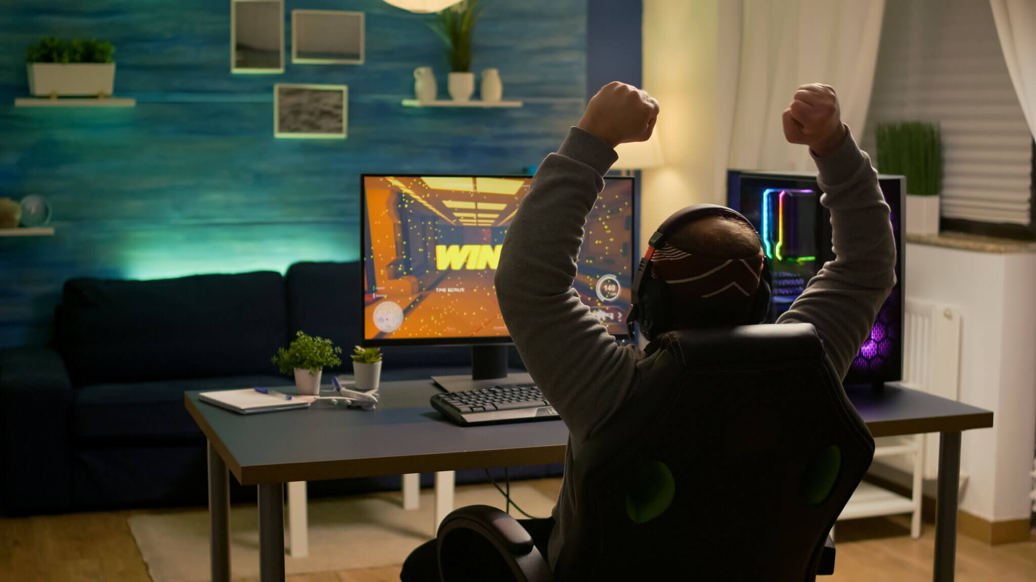 Online Game Design: Essential Skills and Tools for Aspiring Creators
